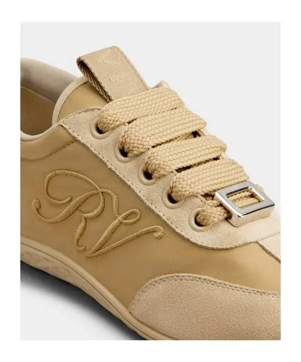 ROGER VIVIER Viv Low Embroidered-logo Sneakers - Beige
