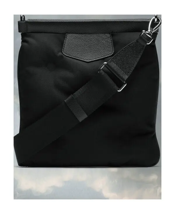 MAISON MARGIELA Glam Slam Sport Flat Pocket Shoulder Bag - Black
