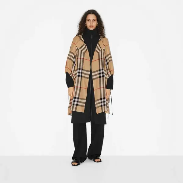 Burberry Checked Cotton Cape
