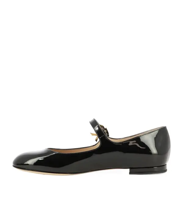 GIANVITO ROSSI Patent Mary Jane Flats - Black