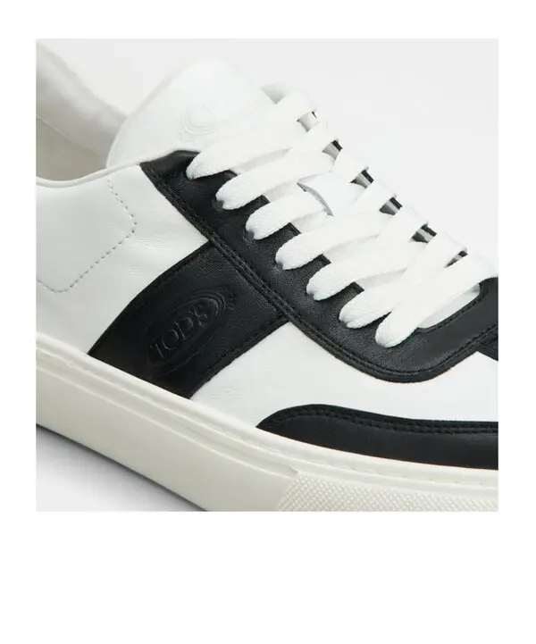 TOD'S Logo Detailed Low-top Sneakers