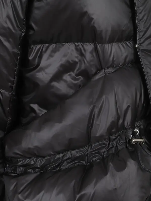 Sacai Hooded Puffer Jacket With Quilted Stitching And Drawstring Hem