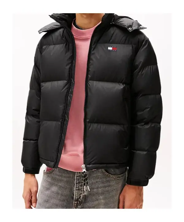 Tommy Hilfiger Quilted Hooded Puffer Jacket With Zip Closure