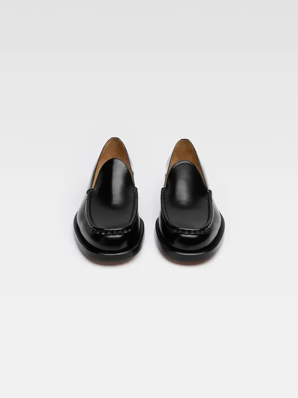 Jacquemus Round Toe Slip-on Loafers