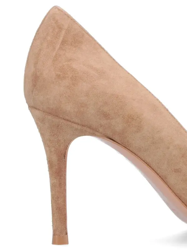 GIANVITO ROSSI Pointed-toe Stiletto Pumps - Nude