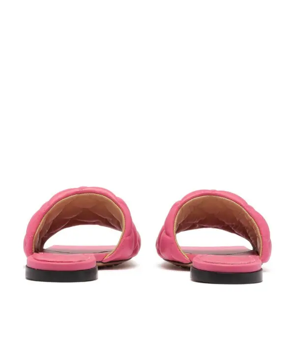 Bottega Veneta Quilted Matelassé Flat Sandals - Pink