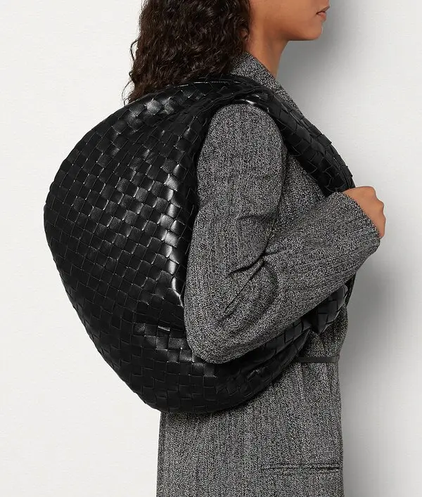Bottega Veneta Jodie Medium Shoulder Bag - Black