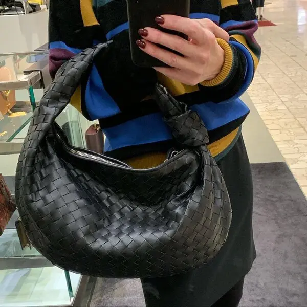 Bottega Veneta Jodie Medium Shoulder Bag - Black