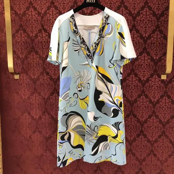 Emilio Pucci V-neck Short Sleeve Tropical Print Dress