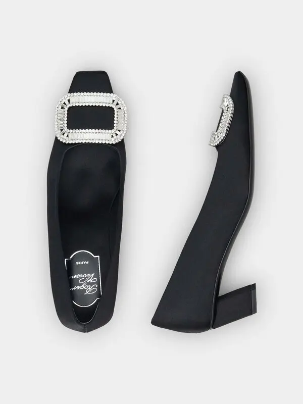 ROGER VIVIER Belle Vivier Pilgrim Buckle Embellished Pumps - Black