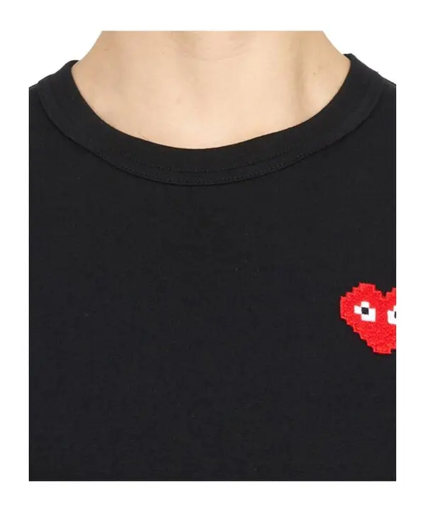 Play Comme Des Garcon Round Neck Short Sleeve Graphic T-shirt - Black