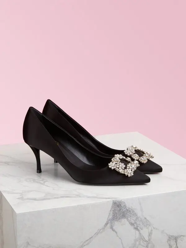 ROGER VIVIER Embellished Pointed Toe Pumps - Black