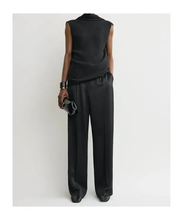 TOTEME Sleeveless Cocoon Cape Blouse
