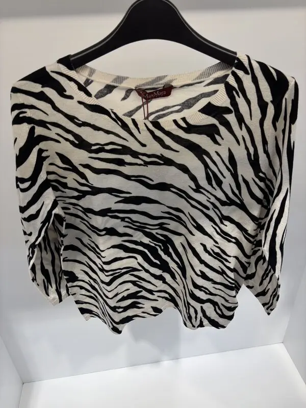 Max Mara Long Sleeve Round Neck Sweater