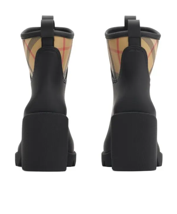 Burberry Round-toe Checked Heeled Boots - Black