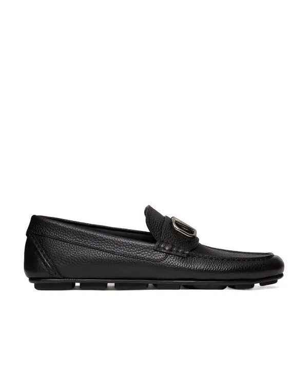 Valentino Garavani Vlogo Signature Grainy Calfskin Driving Shoes