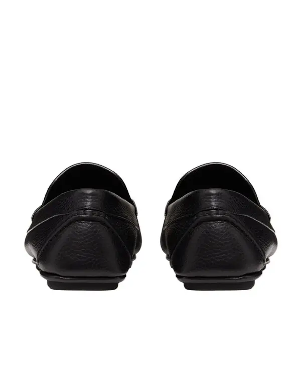 Valentino Garavani Vlogo Signature Grainy Calfskin Driving Shoes