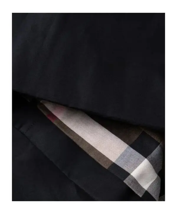 Burberry Long-sleeved Jacket With Notched Lapel