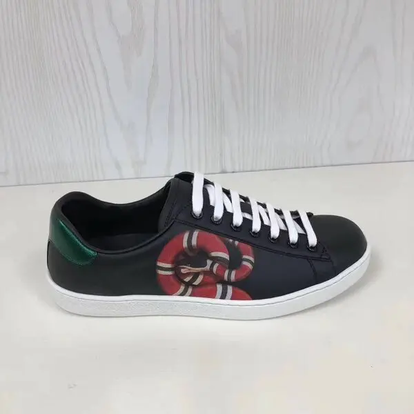 Gucci Serpentine Casual Sneakers