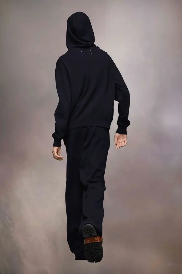 MAISON MARGIELA Knitted Drawstring Hoodie - Navy Blue