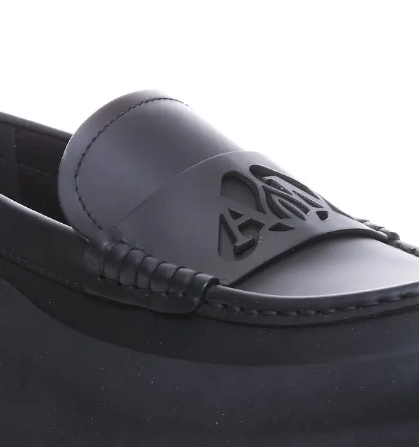 Alexander McQueen The Seal" Slip-on Loafers With Chunky Platform