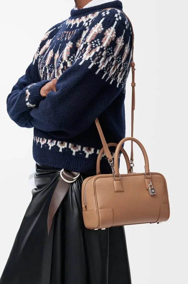 Loewe Amazona 23 Bag - Mocha