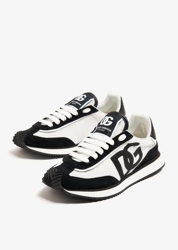 Dolce & Gabbana Dg Logo Low Top Sneakers - Black