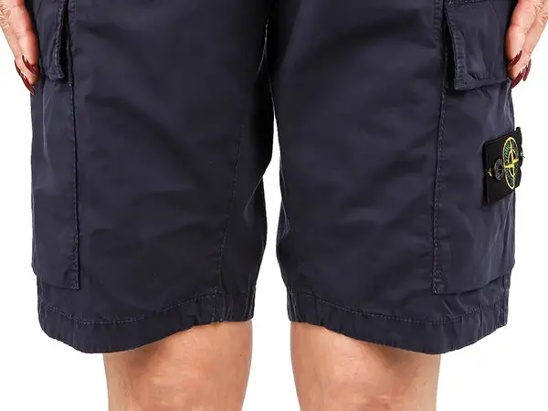 Stone Island Logo-patch Cargo Shorts - Black