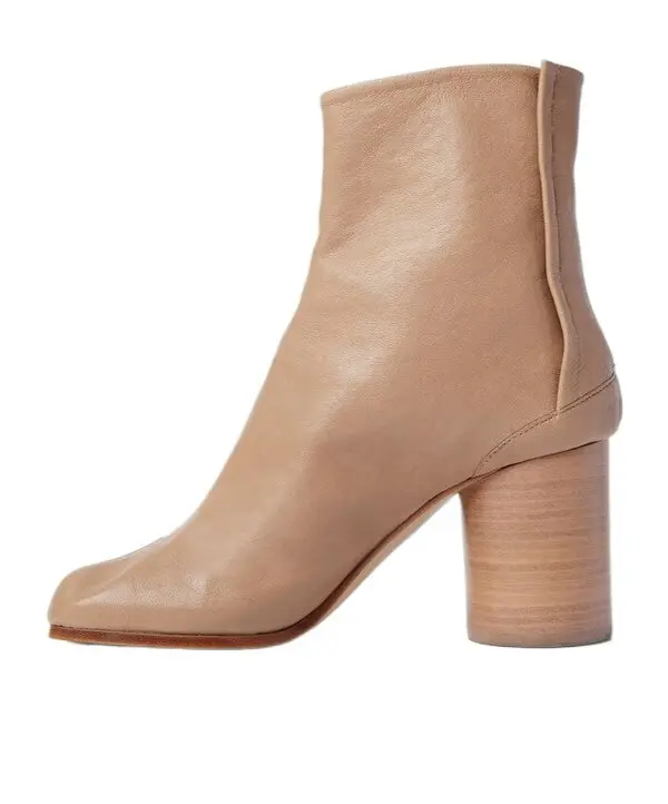 MAISON MARGIELA Tabi Ankle Boots - Nude