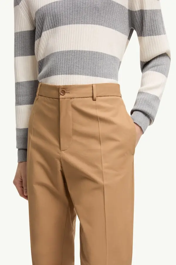 Moncler Logo Patch Straight-leg Trousers - Beige