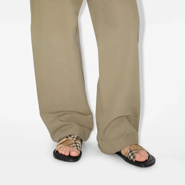 Burberry Checked Slip-on Slides - Black