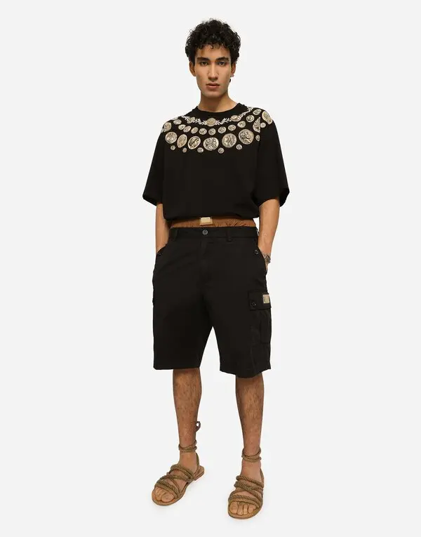 Dolce & Gabbana Stretch Cargo Shorts With Logo Plate