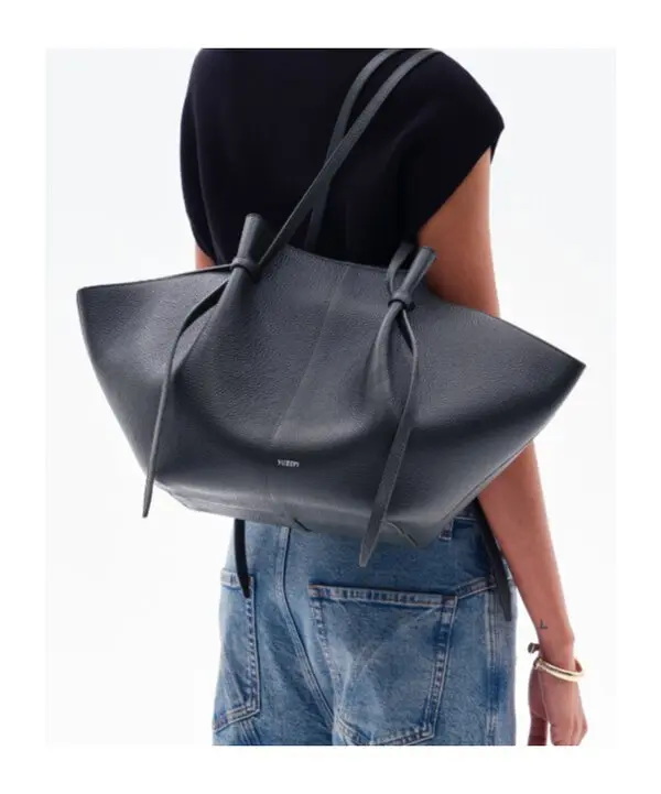 Yuzefi Mochi Shoulder Bag - Black