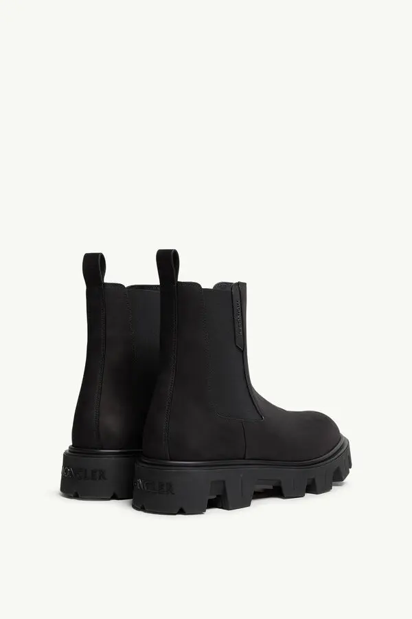 Moncler Peak City Chelsea Boots - Black