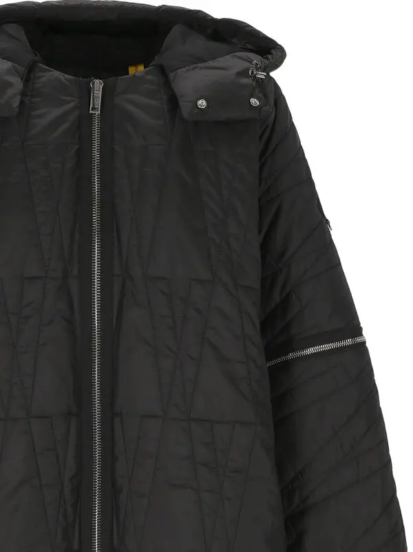 Moncler Quilted Hooded Down Jacket - Black