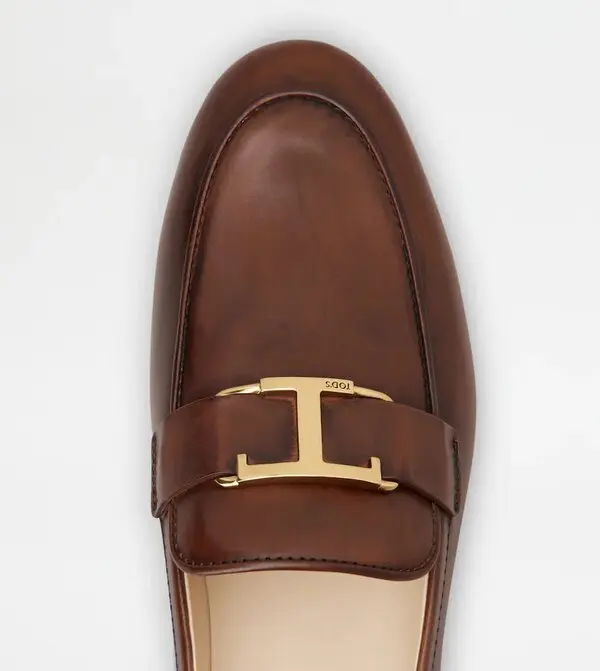 TOD'S T-logo Almond-toe Loafers - Brown