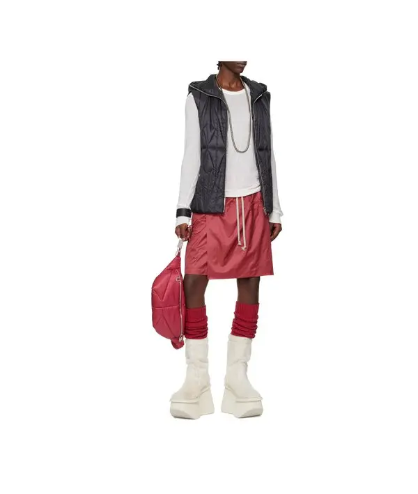 Moncler Quilted Zipped Belt Bag - Agate Red