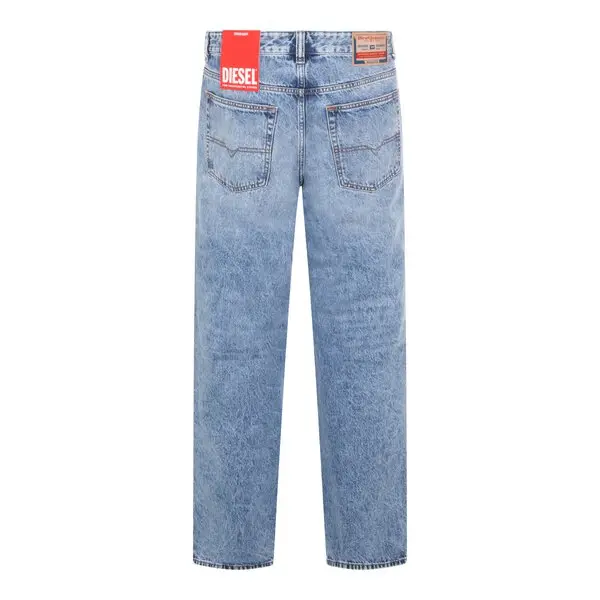 DIESEL® 2001 D-macro Straight-leg Jeans