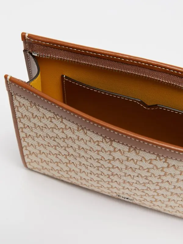 Max Mara Logo Plaque Zip-up Wallet - Hazelnut Brown