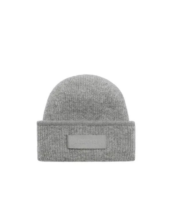 Jacquemus Logo Patch Ribbed Beanie - Gray