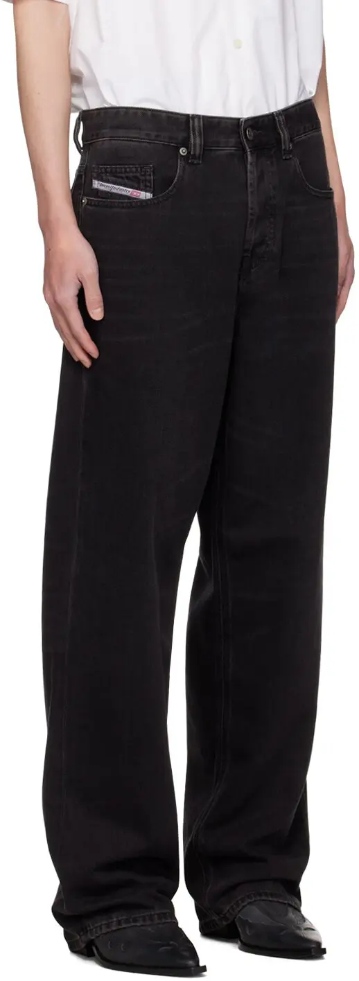 DIESEL® 2001 D-macro Straight Jeans - Black