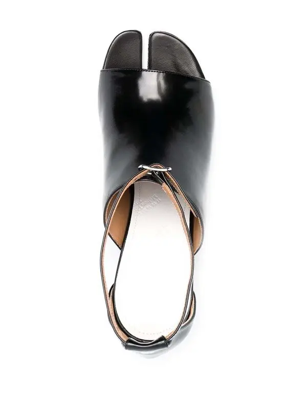 MAISON MARGIELA Tabi Block Heel Sandals - Black