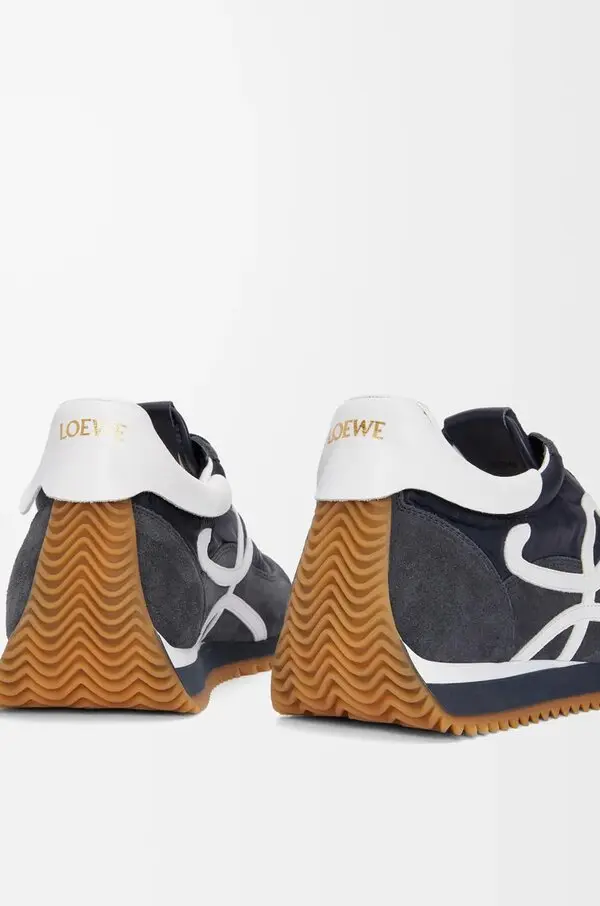 Loewe Flow Runner Sneakers - Black