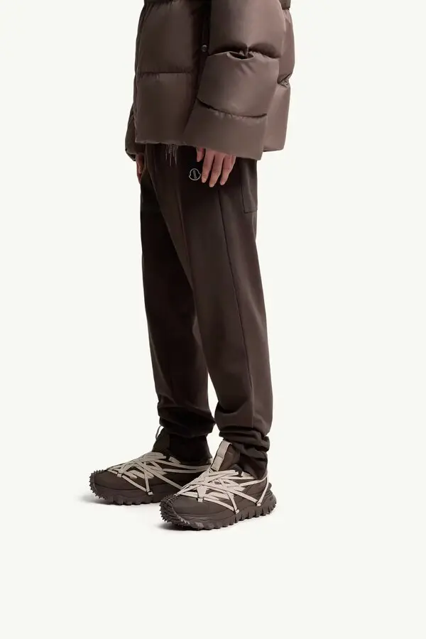 Moncler Trailgrip Megalace Leather Sneakers - Brown