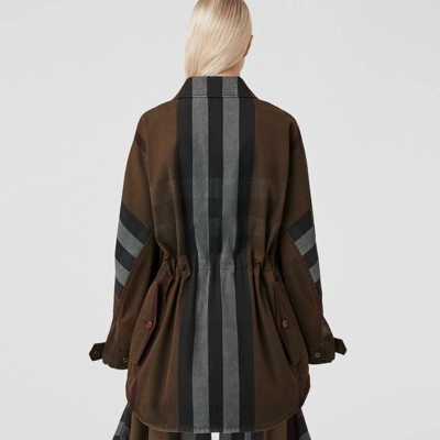 Burberry Checked Long-sleeve Jacket