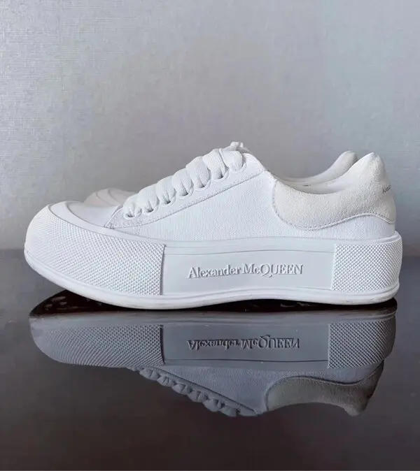Alexander McQueen Deck Plimsoll Lace-up Sneakers - White
