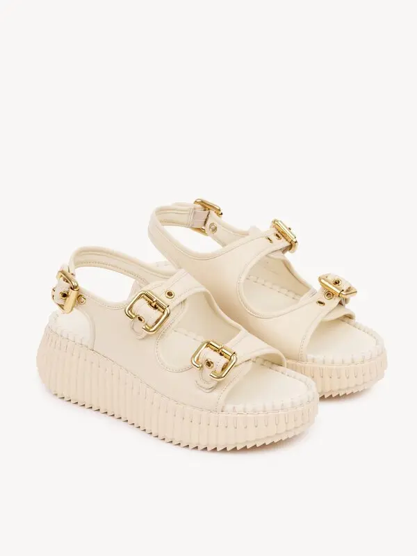 Chloé Nama Wedge Sandals With Adjustable Buckle - Eggshell