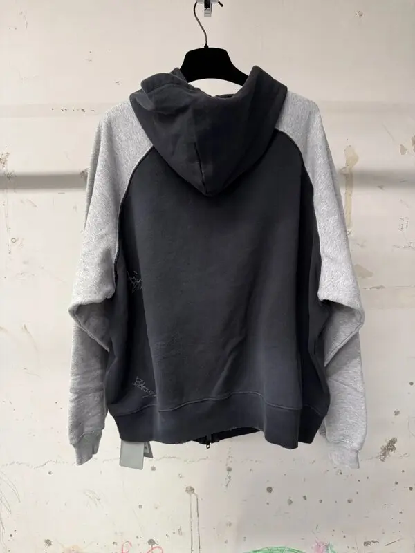 Balenciaga Oversized Zip-up Hoodie - Black