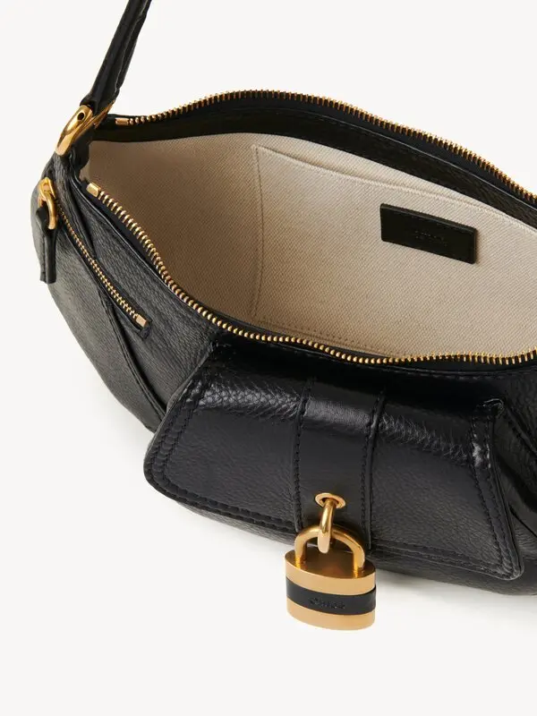 Chloé The 99 Lock Shoulder Bag - Black