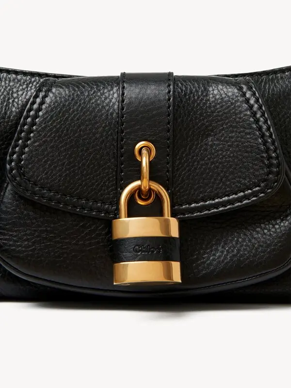Chloé The 99 Lock Shoulder Bag - Black